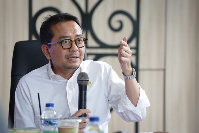 Kawal Instruksi Presiden Soal Ojol, Komisi V DPR Minta Tarif Baru Tak ...
